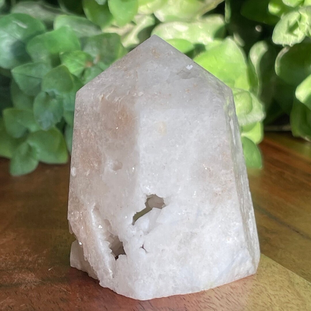 Quartz Crystal Tower, White Druzy Quartz Geode - Etsy UK