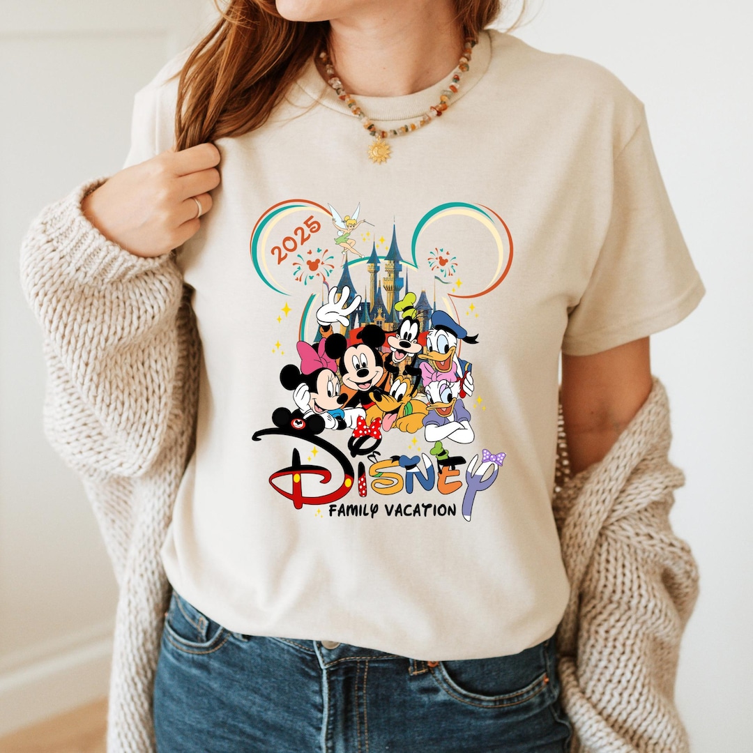 Disney Family Trip 2025 T-shirt, Disney Family T-shirt 2025, Disneyland Trip T-shirt, Disney ...