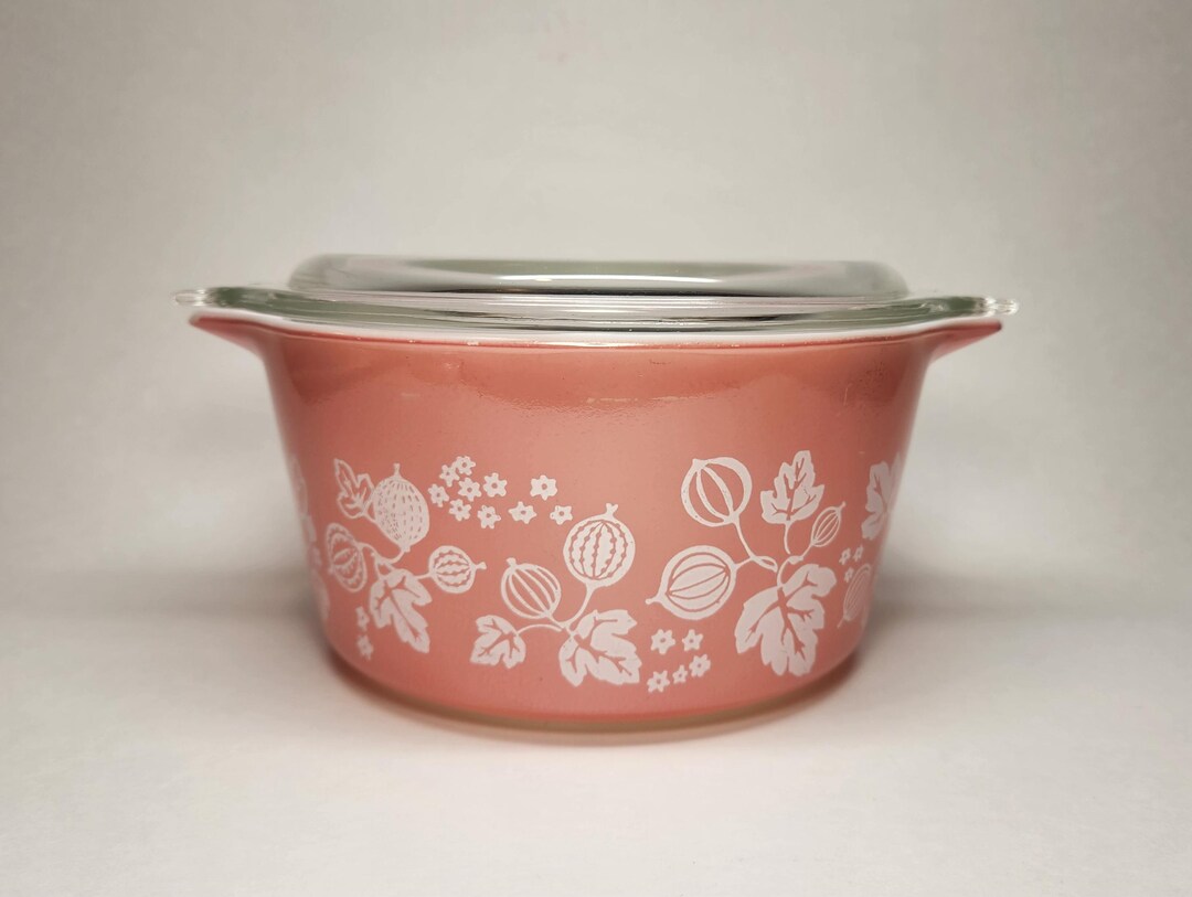 Pyrex Pink 1QT Gooseberry Covered Casserole Dish - Etsy