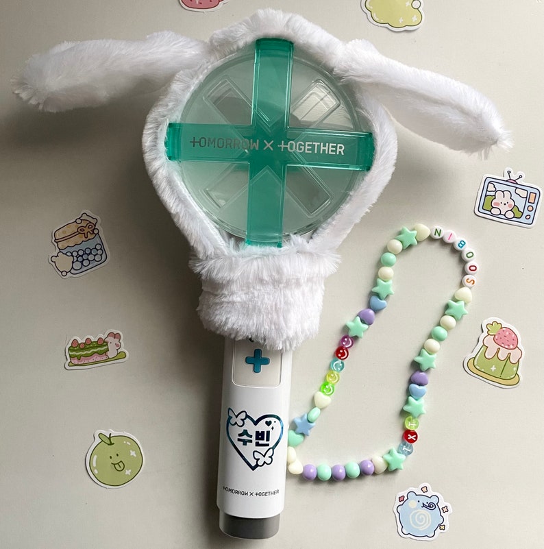 Kpop Lightstick Strap With Bias and Group Name - Etsy