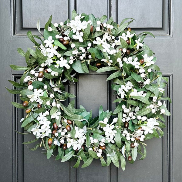 White Berry Wreath - Etsy