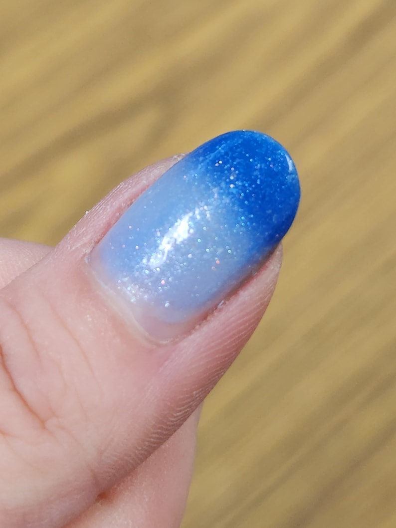 Frostbite!, A Blue to Light Blue Thermal Polish - Etsy
