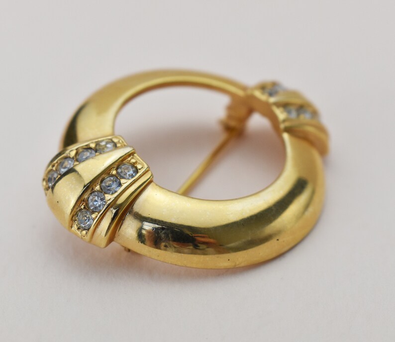 Broche à cercle ouvert ton or, broche ronde en strass, grande ...