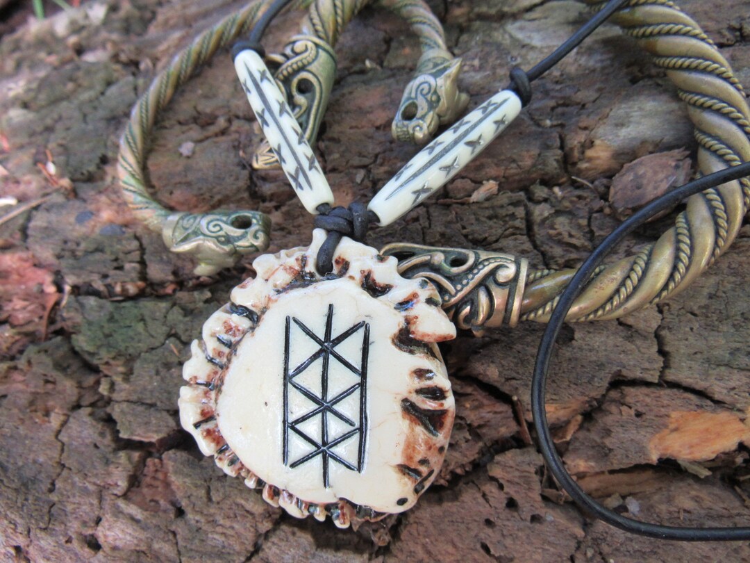 Viking Web of Wyrd Shaman Necklace - Etsy