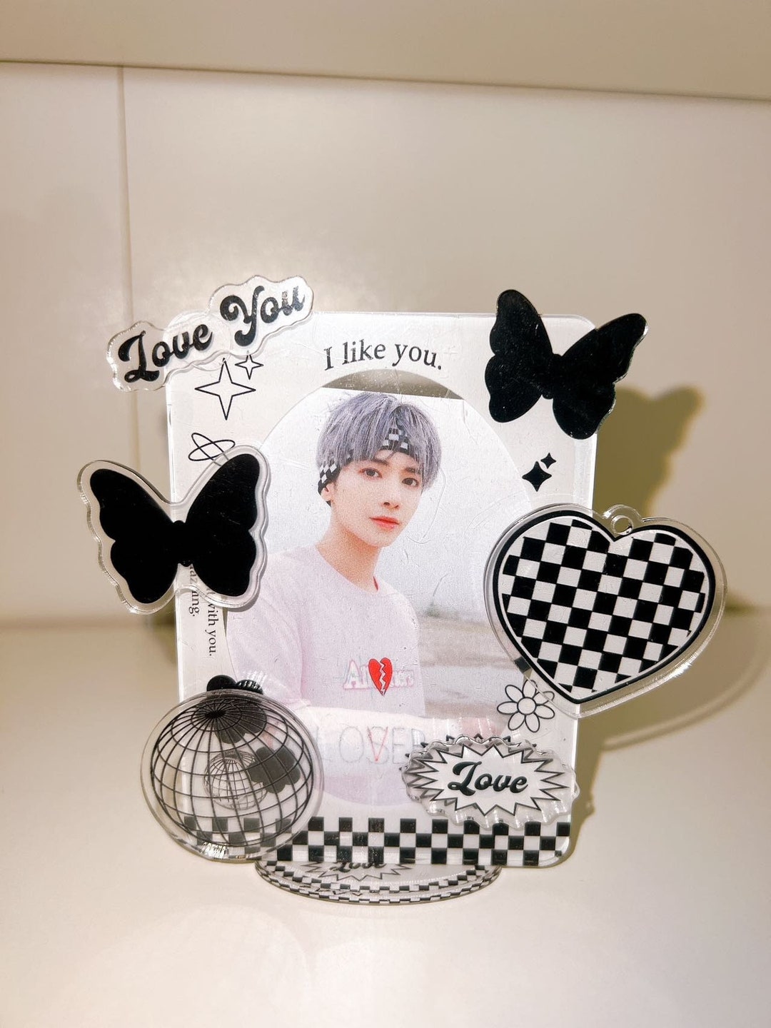 K-POP Acrylic Photocard Frame Standee: Korean Style Mini Frame - Etsy
