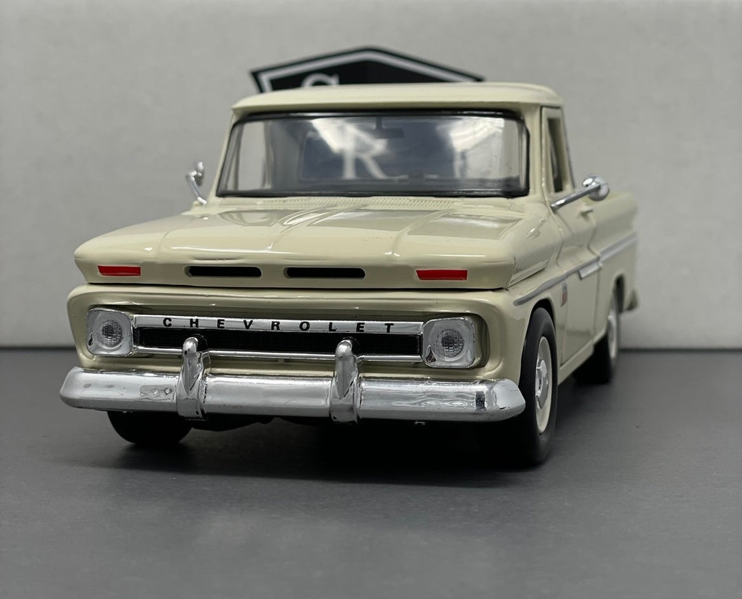Chevrolet C10 Pickup - Motormax 1:24 Diecast - Etsy