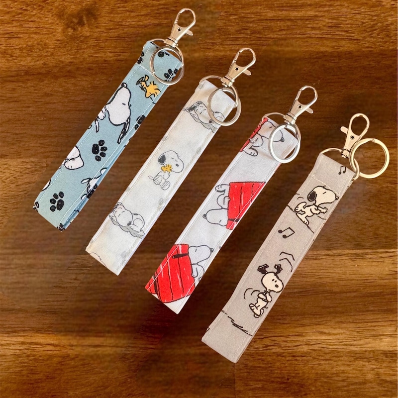 Snoopy Wristlet Key Chain - Etsy