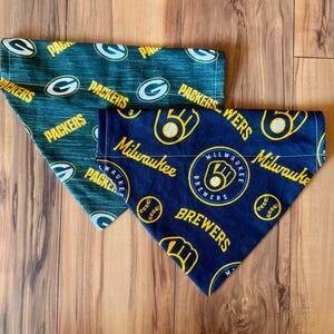 Over the Collar Reversible Dog Bandana - Wisconsin Badgers, Milwaukee ...