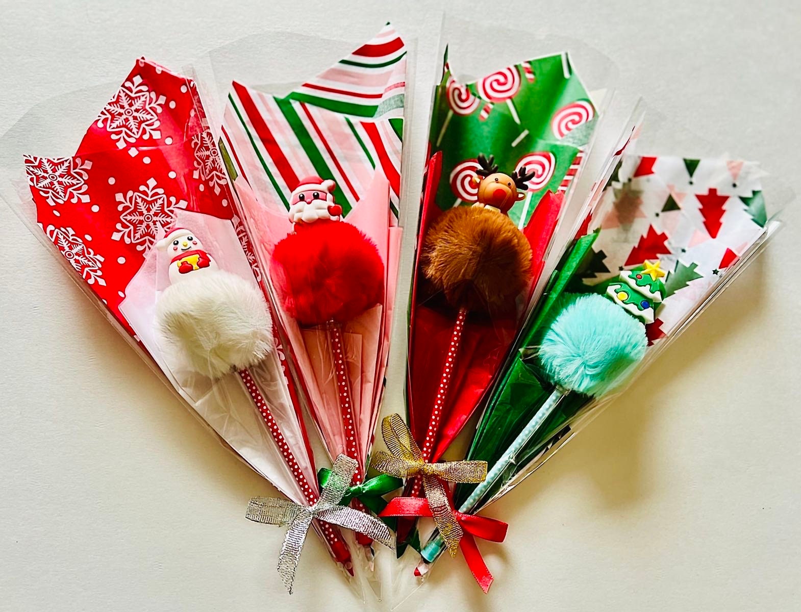 Christmas Puff Pens set of 4, Christmas Party Favors, Christmas ...