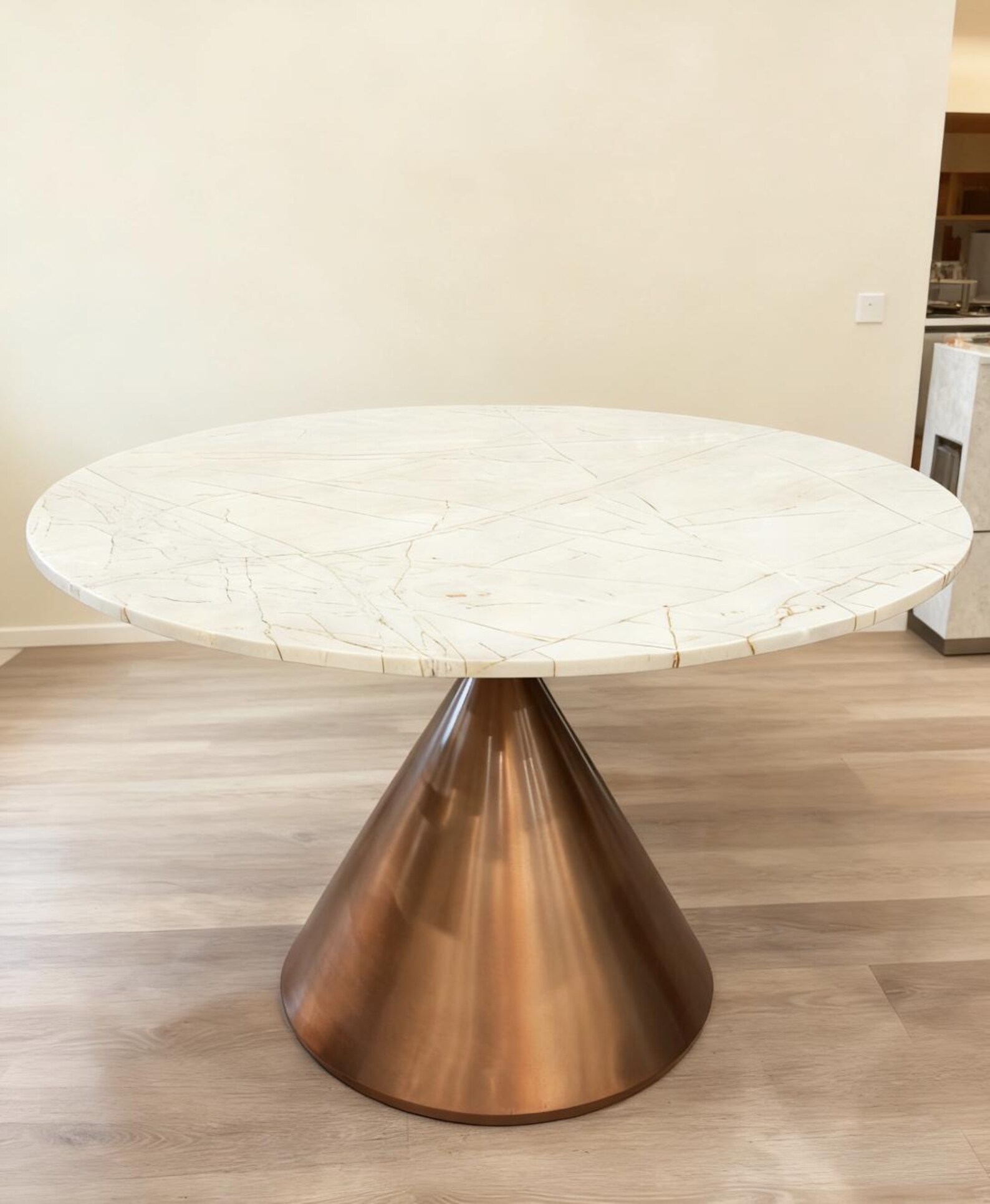 Round Natural Stone Dining Table – White With Gold Veining - Etsy