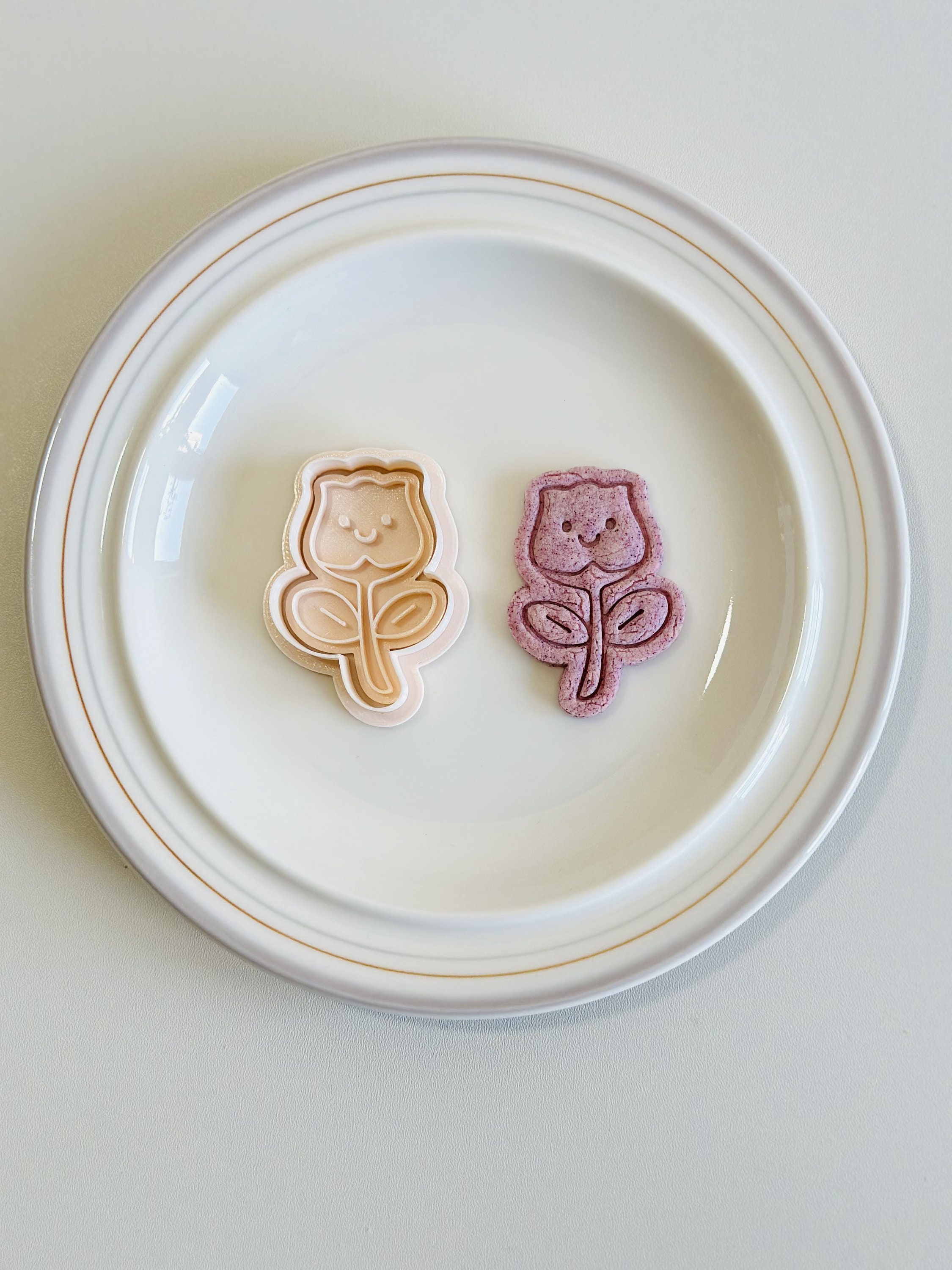 Flower Cookie Cutter | Smiley Face Rose Cutter Stamp Set | Smile Tulip ...