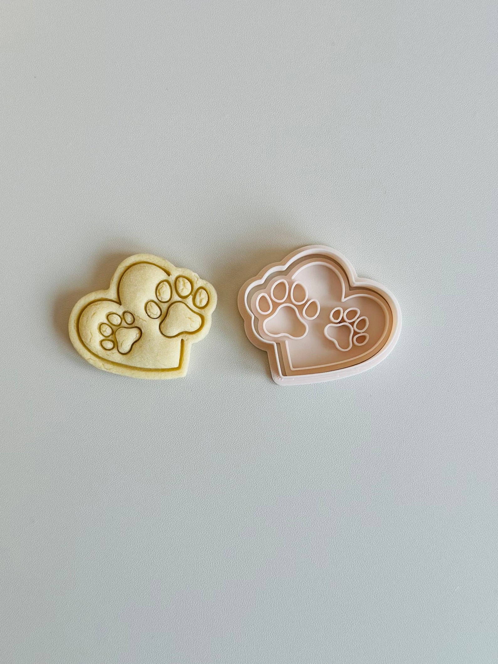 Dog Paw Cookie Cutter Animal Cookie Cutter Stamp Set Love - Etsy Canada
