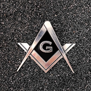 Masonic Car Emblem Conchos - Metallic Silver Square and Compass Auto Car Sticker - Masonic Gifts ...