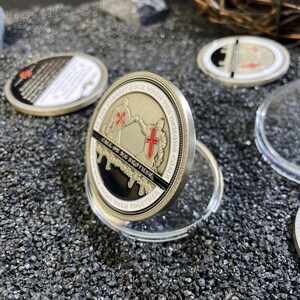 Knights Templar Challenge Coin - Black Templar - Collectible Coin - Red ...