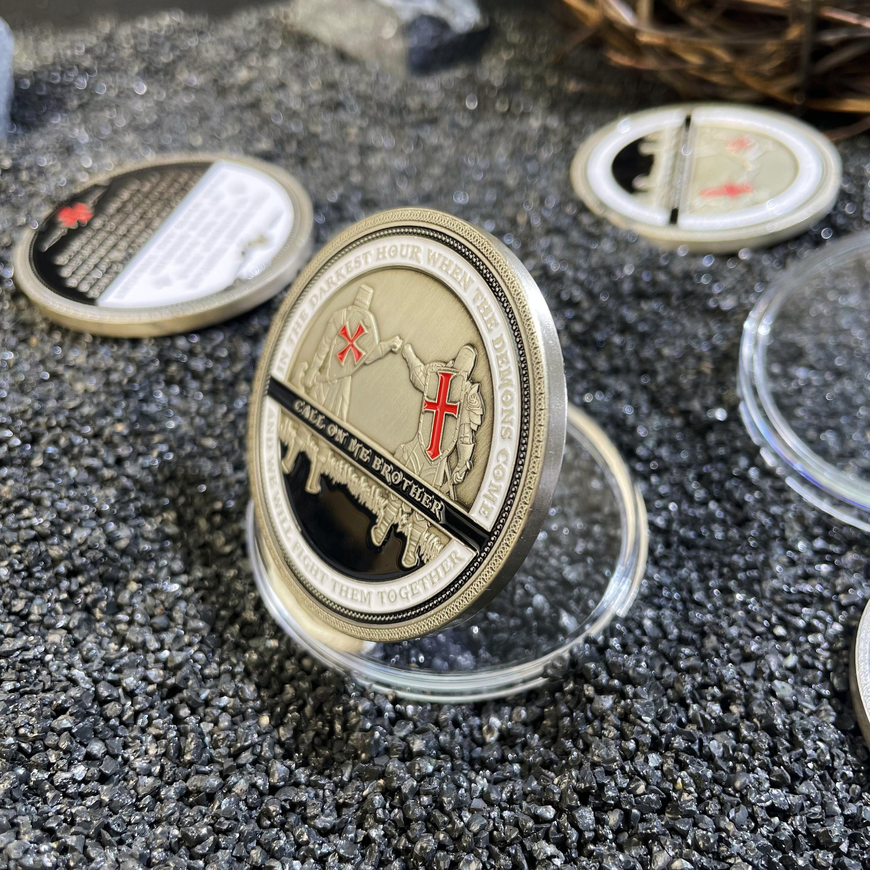 Knights Templar Challenge Coin - Black Templar - Collectible Coin - Red ...