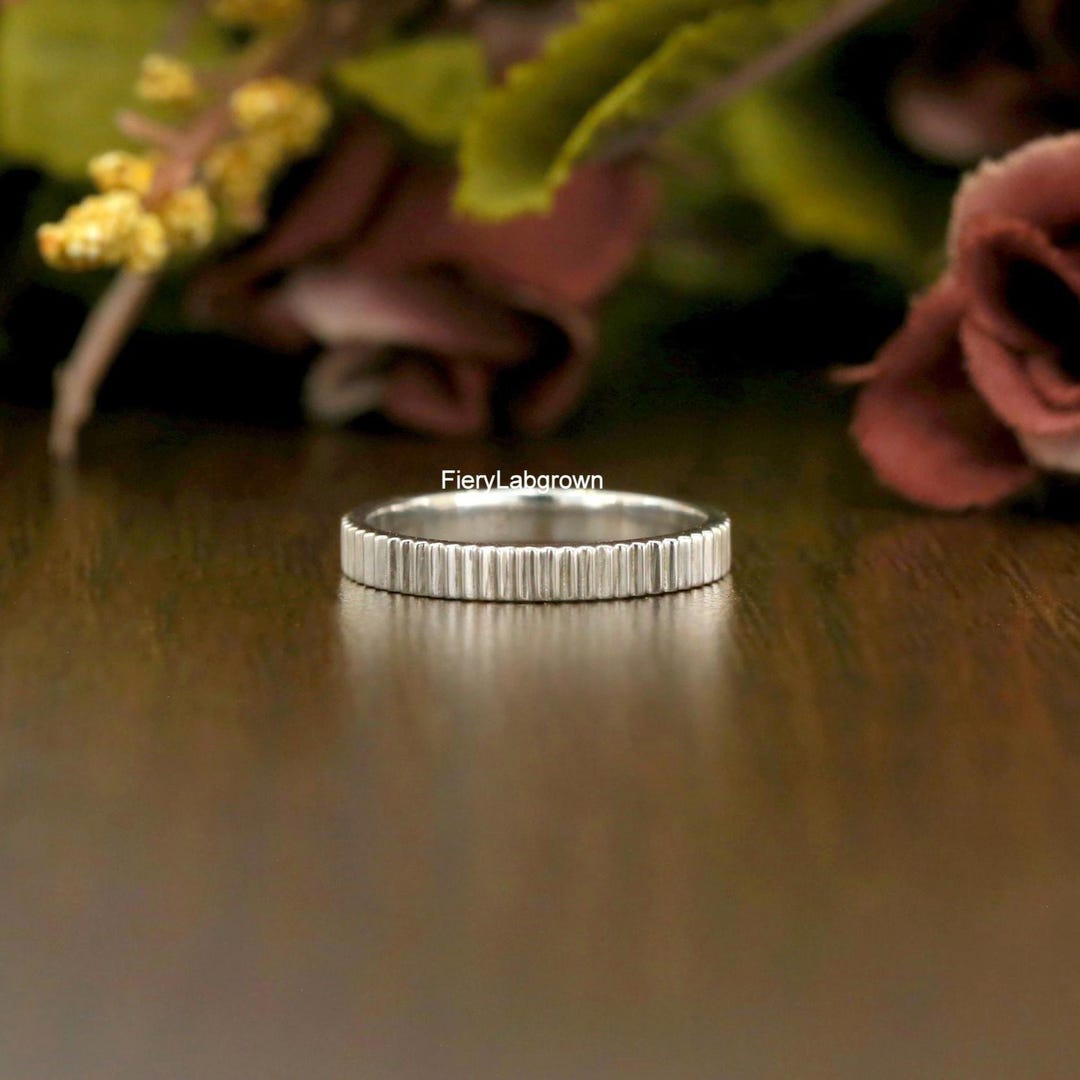 Beautiful Ribbed Band Ring in 18K White Gold | Plain Matching Wedding ...