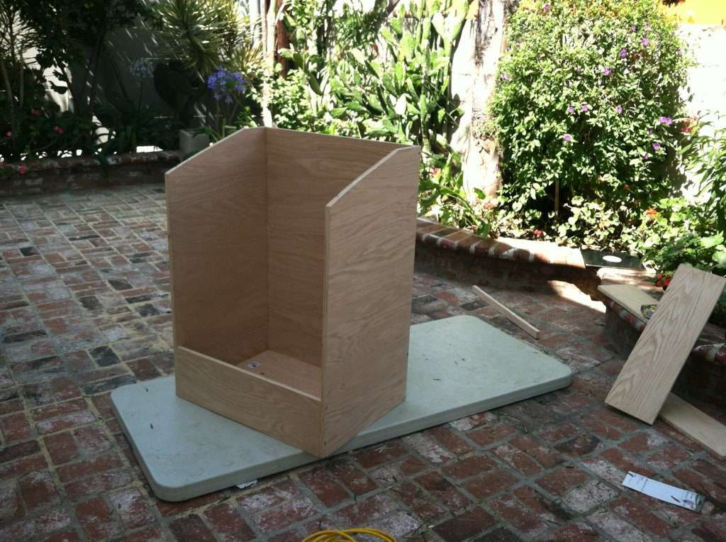 Showcase Your Collection Efficiently With This Unique Vinyl Album ...