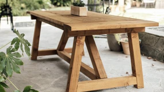 Craft Your Own Rustic Elegance: DIY 4x4 Truss Beam Farmhouse Table ...