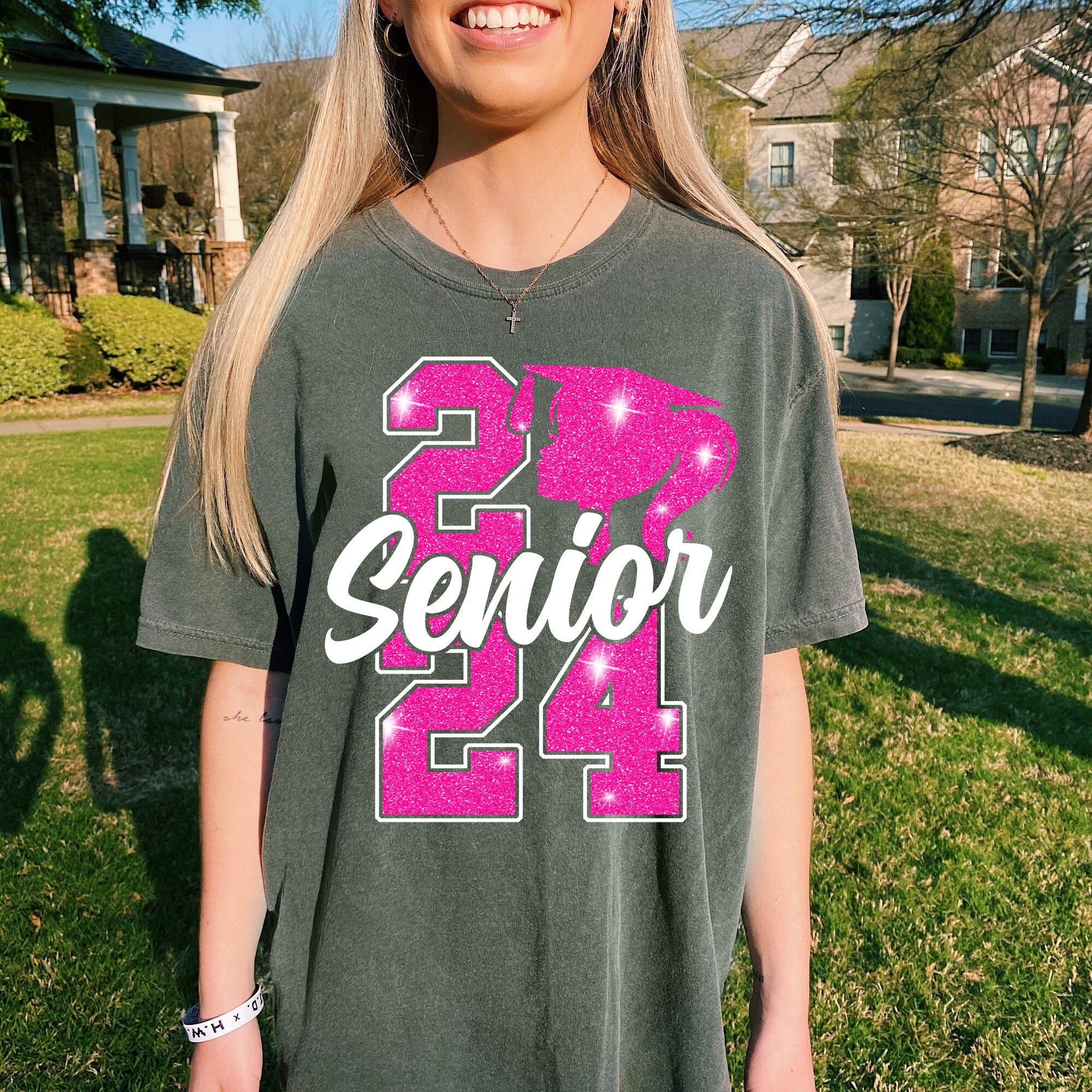 Graduation Pink Girl 2024 PNG, Proud Graduate 2024 Png, Senior 2024 Png ...