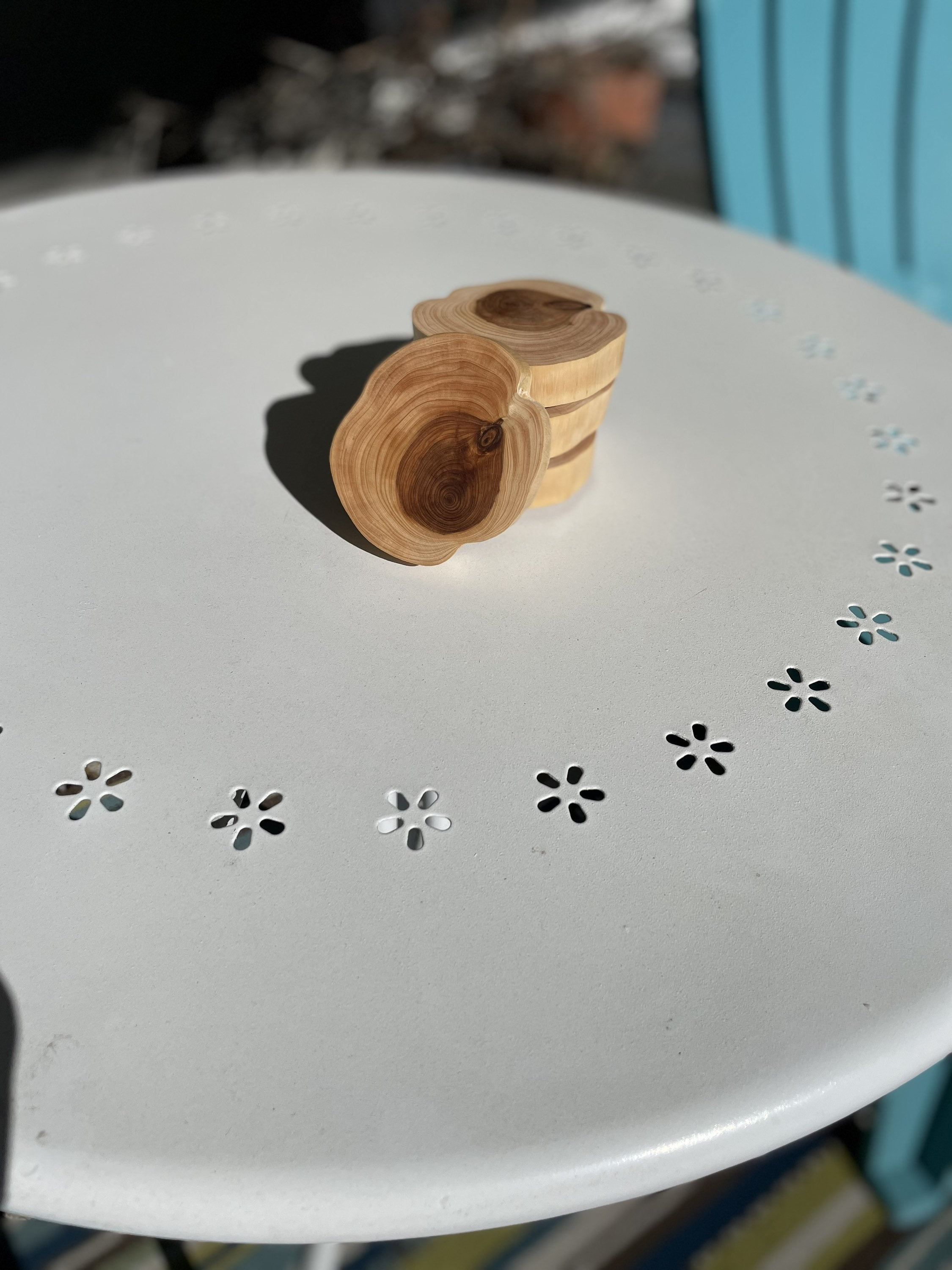 Live Edge Round Wooden Coasters Cedar Coasters - Etsy