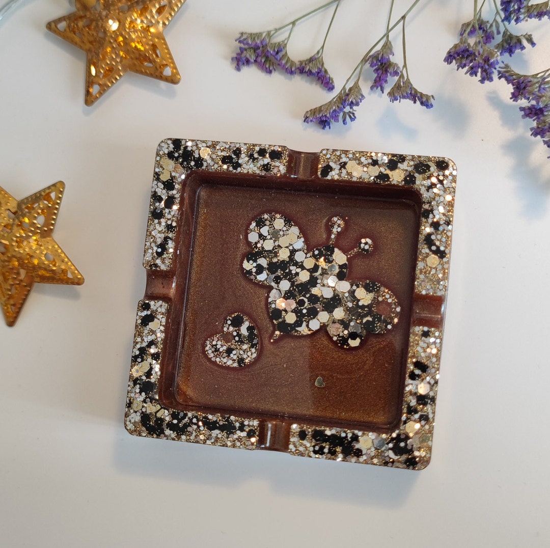 Resin Ashtray / Bee Ashtray - Etsy