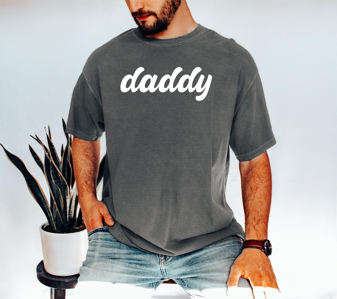 Comfort Colors Daddy T-shirt, Custom Retro Daddy T-shirt, Personalized ...