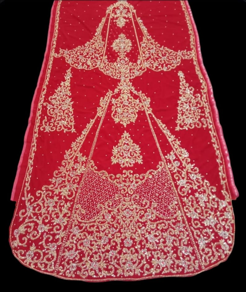 Somali Bridal Dirac: Velvet Wedding Dress With Embroidery - Etsy