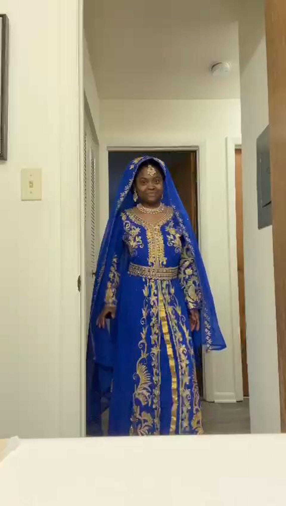 Somali Dirac Wedding Dress: Chiffon Beads, Hand Embroidery - Etsy