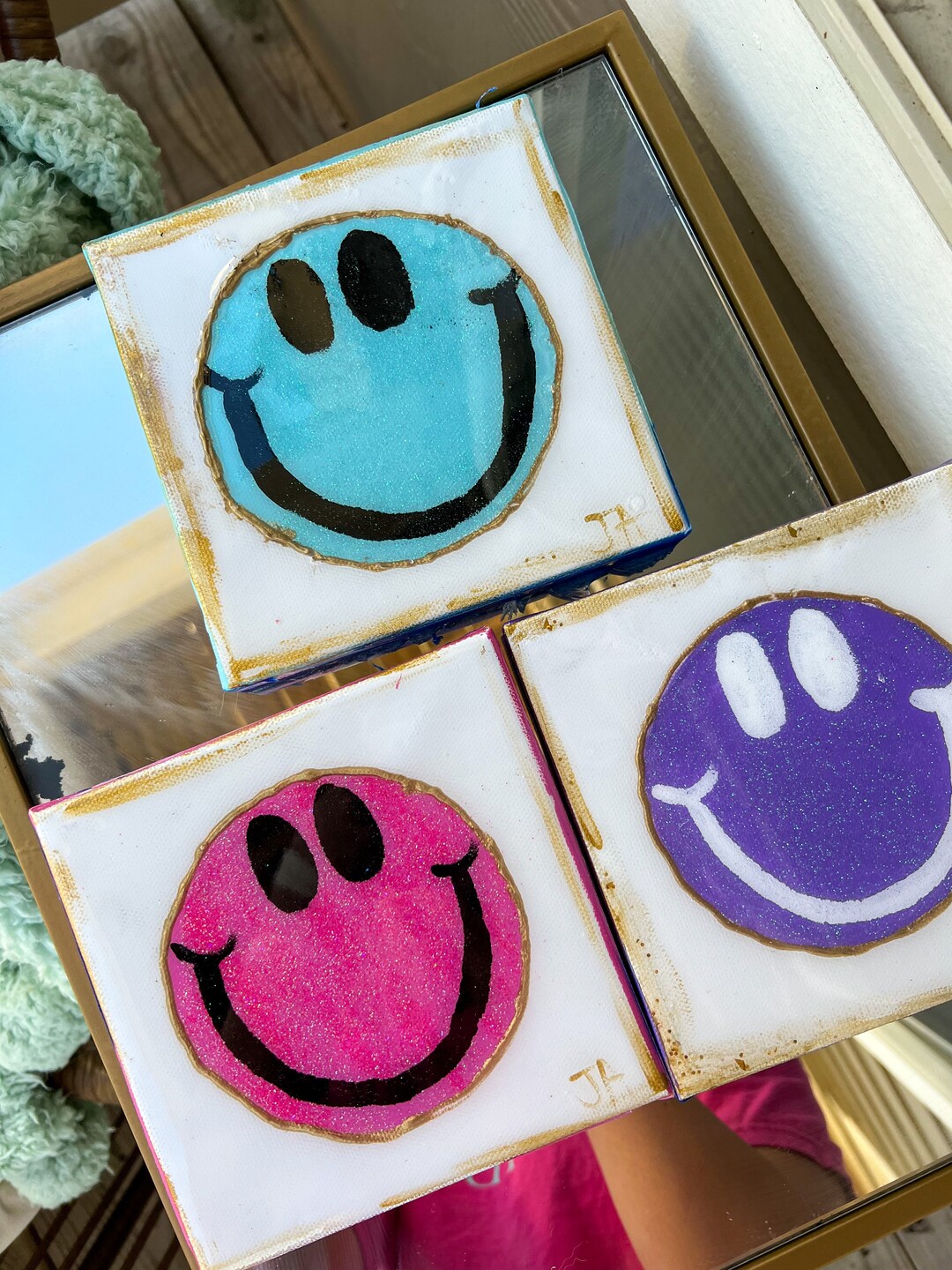 6x6 Resin Smiley Decor - Etsy