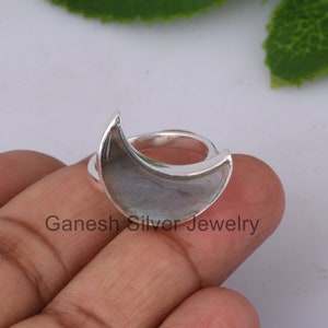 Labradorite Moon Ring, Silver Moon Ring, Cresent Moon, Natural Labradorite, Big Size Moon Ring ...