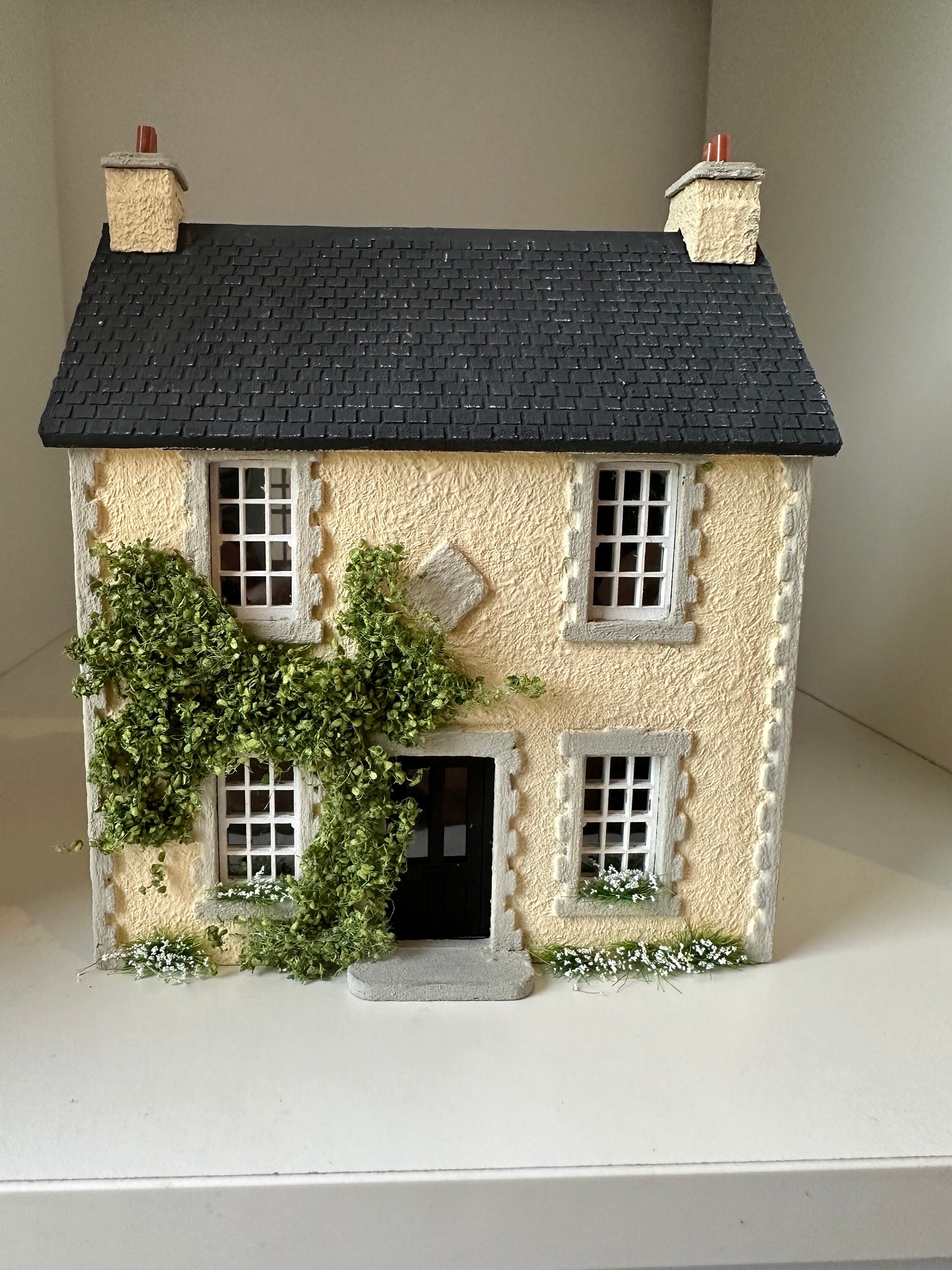 1:48 Scale Dolls House - Etsy UK