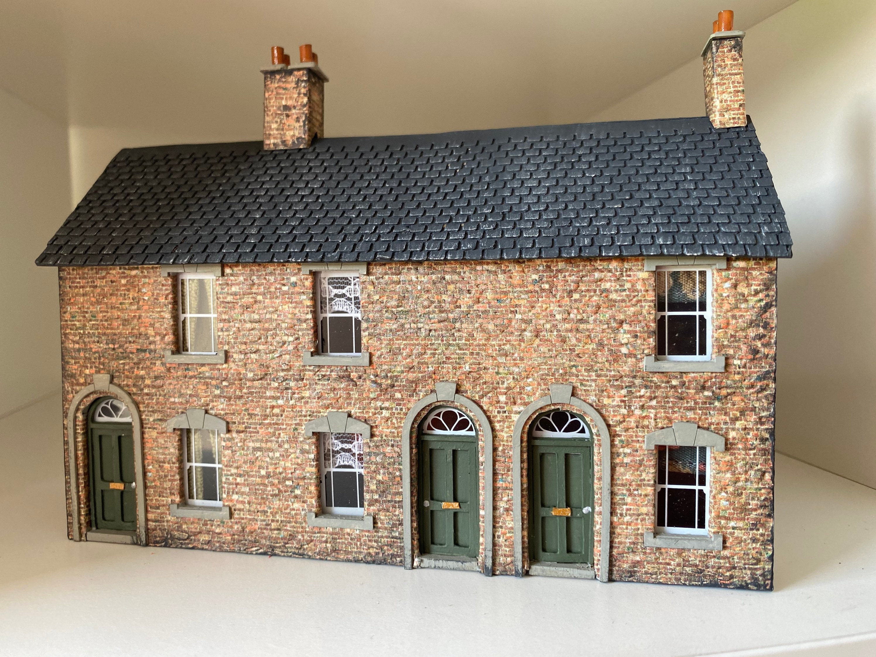 00 Gauge Model Railway Terraced Houses low Relief - Etsy UK