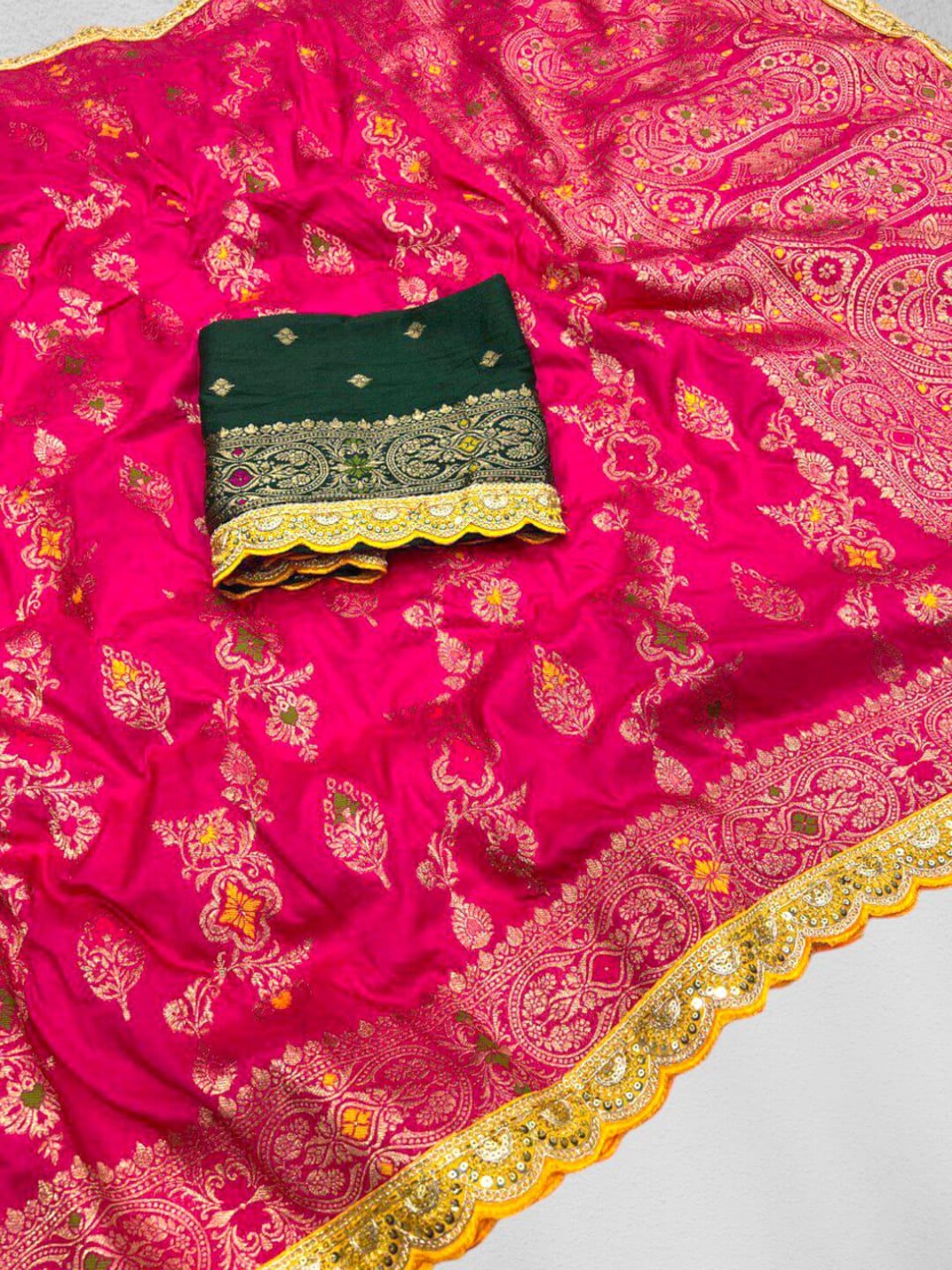 Flowing Pure Dola Silk Saree,meenakari and Zari Weaving Pallu,designer ...