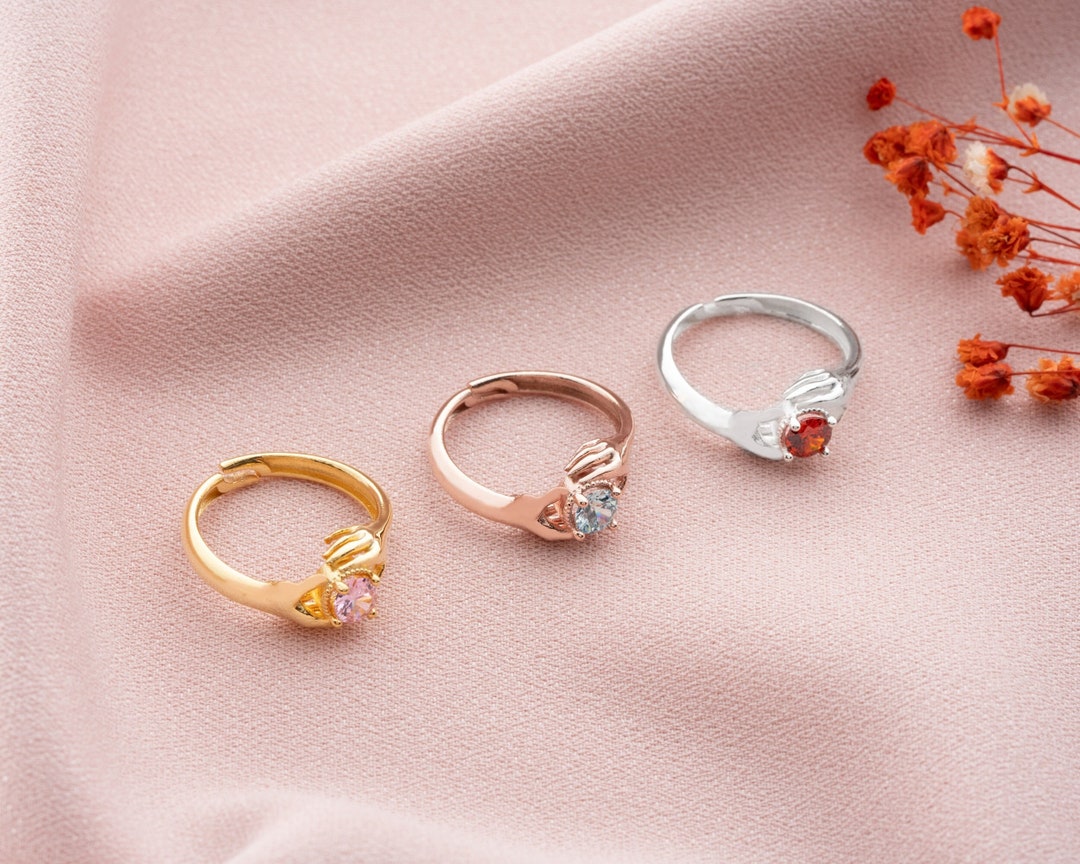 Chic and Elegant Love Hug Ring, Gold Adjustable Embracing Hands ...