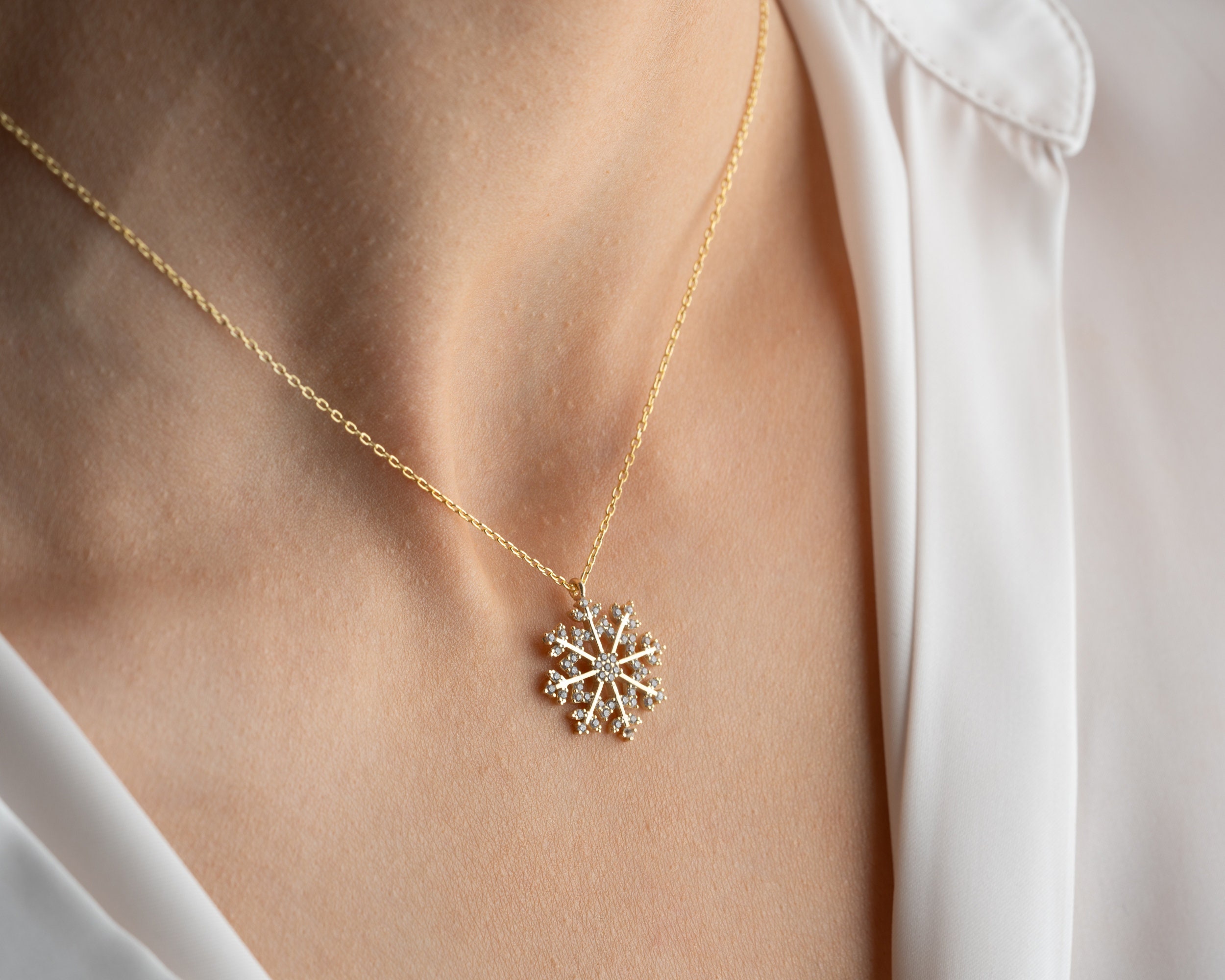 Silver Snowflake Necklace, Sparkling Winter Jewelry, Snowy Day ...