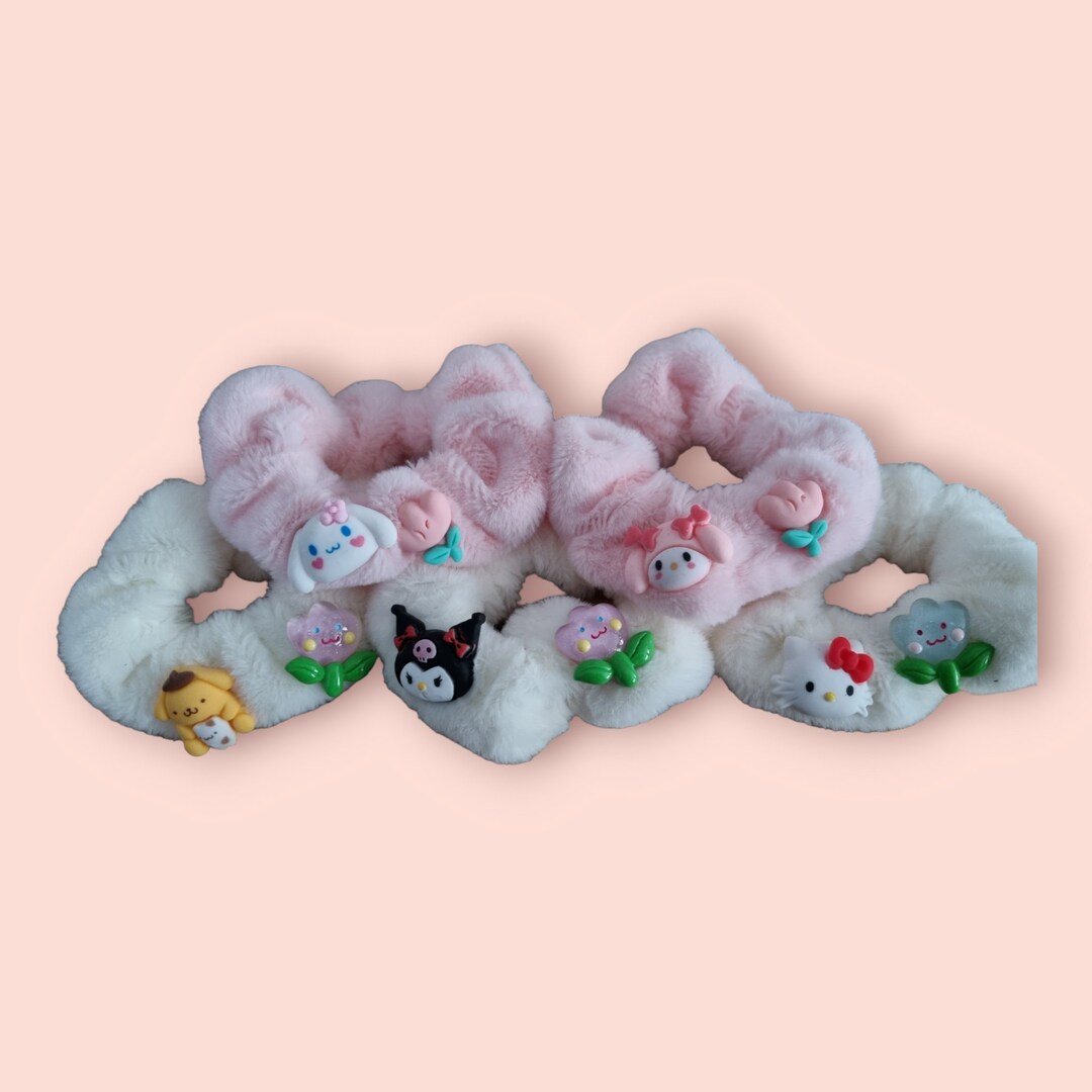 Kawaii, Sanrio Fluffy Scrunchies, Kuromi, Pompompurin, Hello Kitty ...