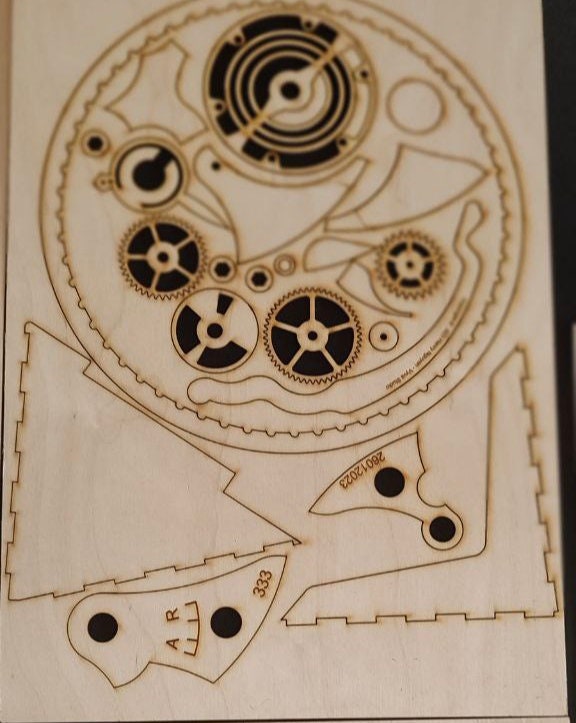 Unique Creative Wooden Clock, Kit, Decor, Gift, Watch Movement Design ...