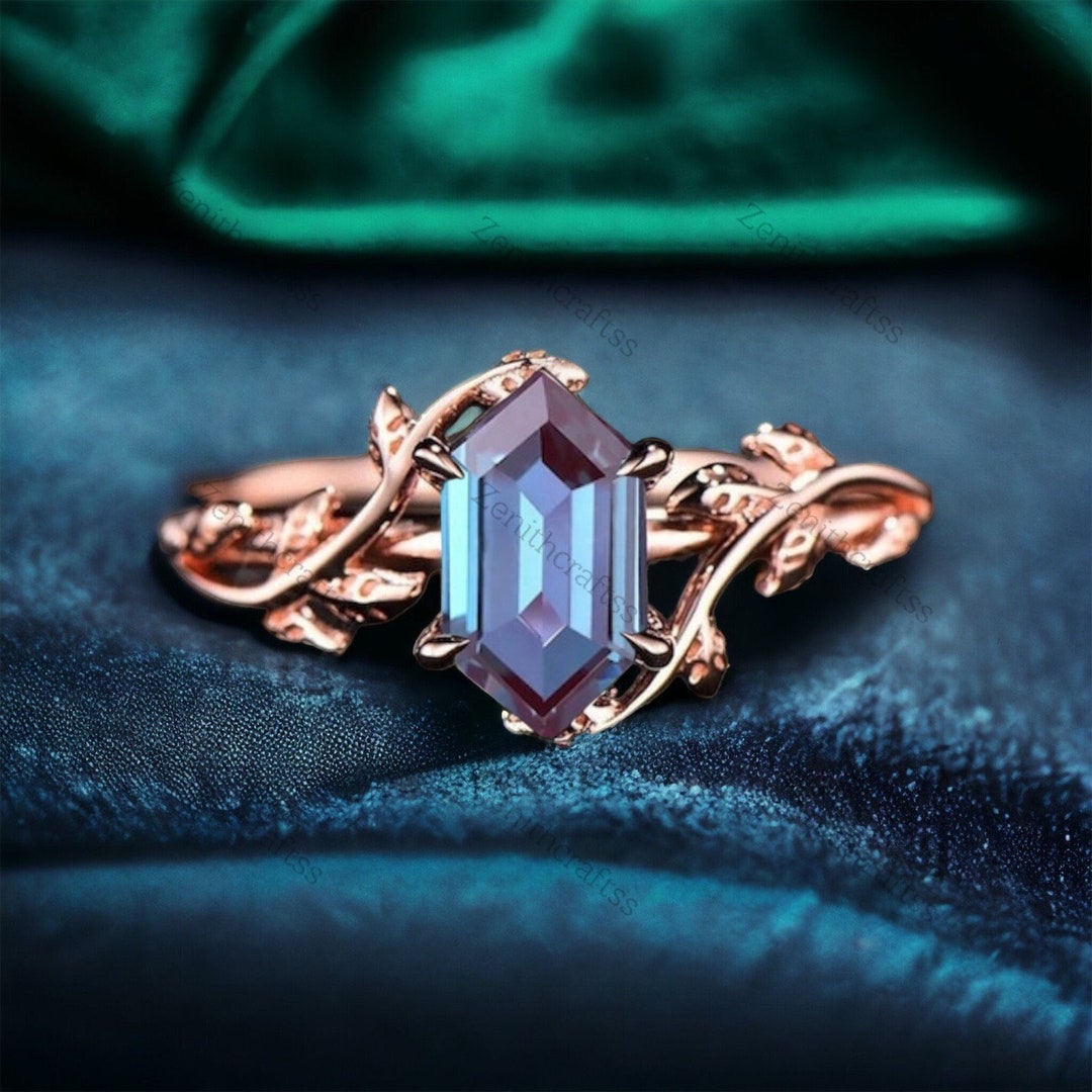 Vintage Hexagon Cut Alexandrite Leaf Ring Nature Inspired - Etsy