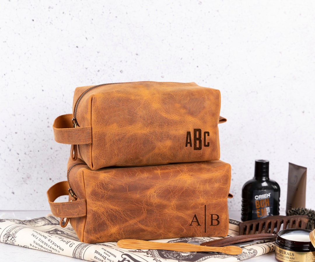 Men's Leather Travel Dopp Kit Gift, Custom Leather Groomsmen Toiletry ...