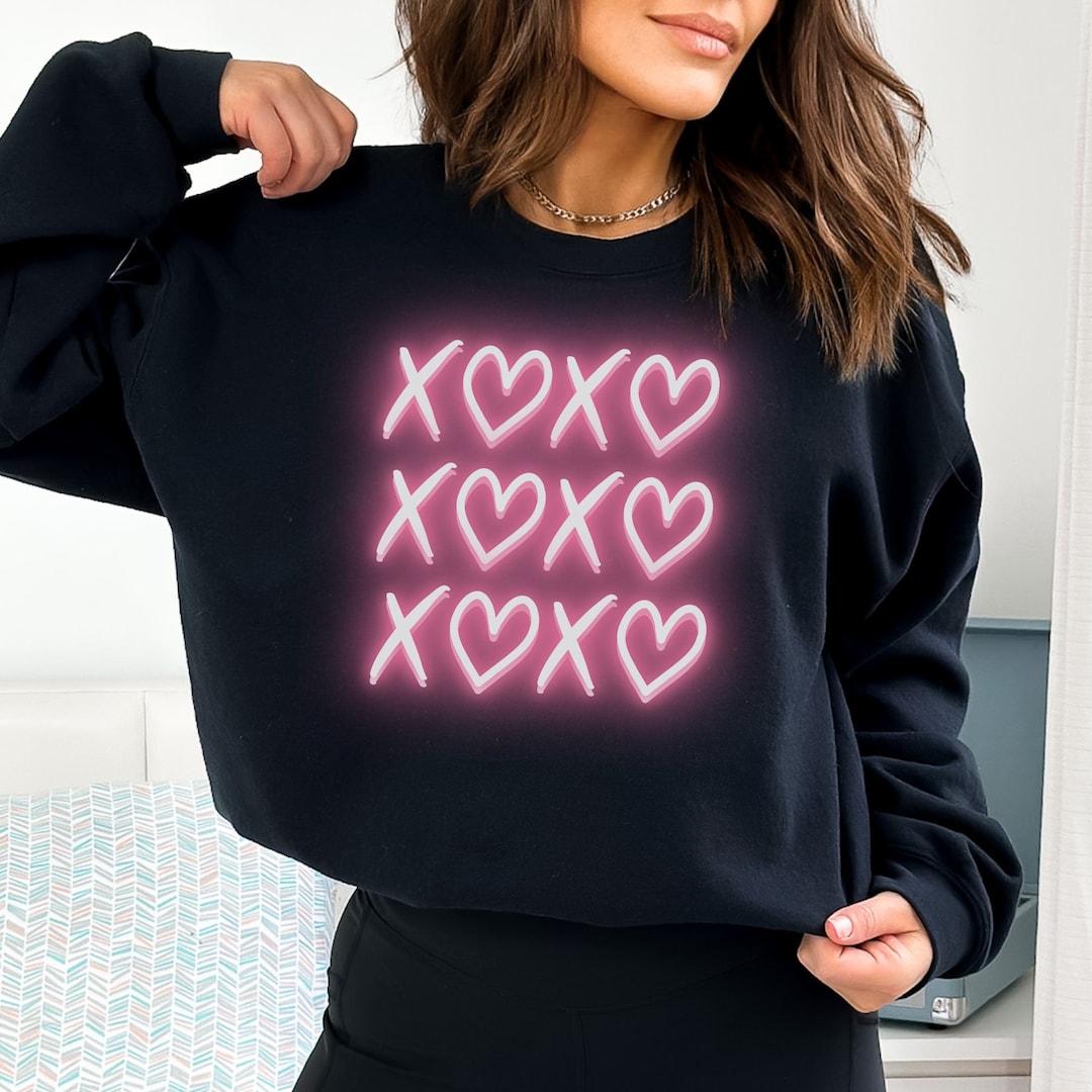 Valentines Day Bright Retro XOXO Hugs and Kisses Unisex Sweatshirt, Womens Valentines Day Gift ...