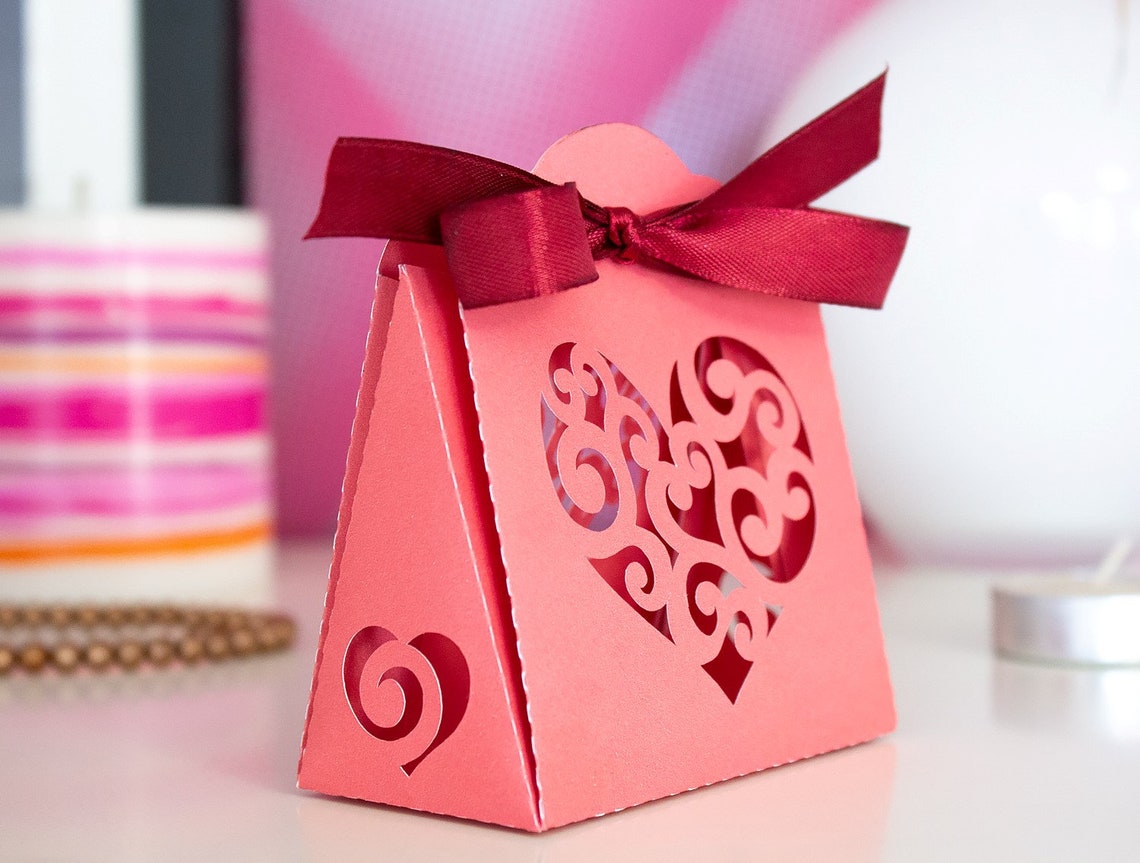 Gift Box Template Svg, Heart Wedding Box Template, Candy Party Box ...
