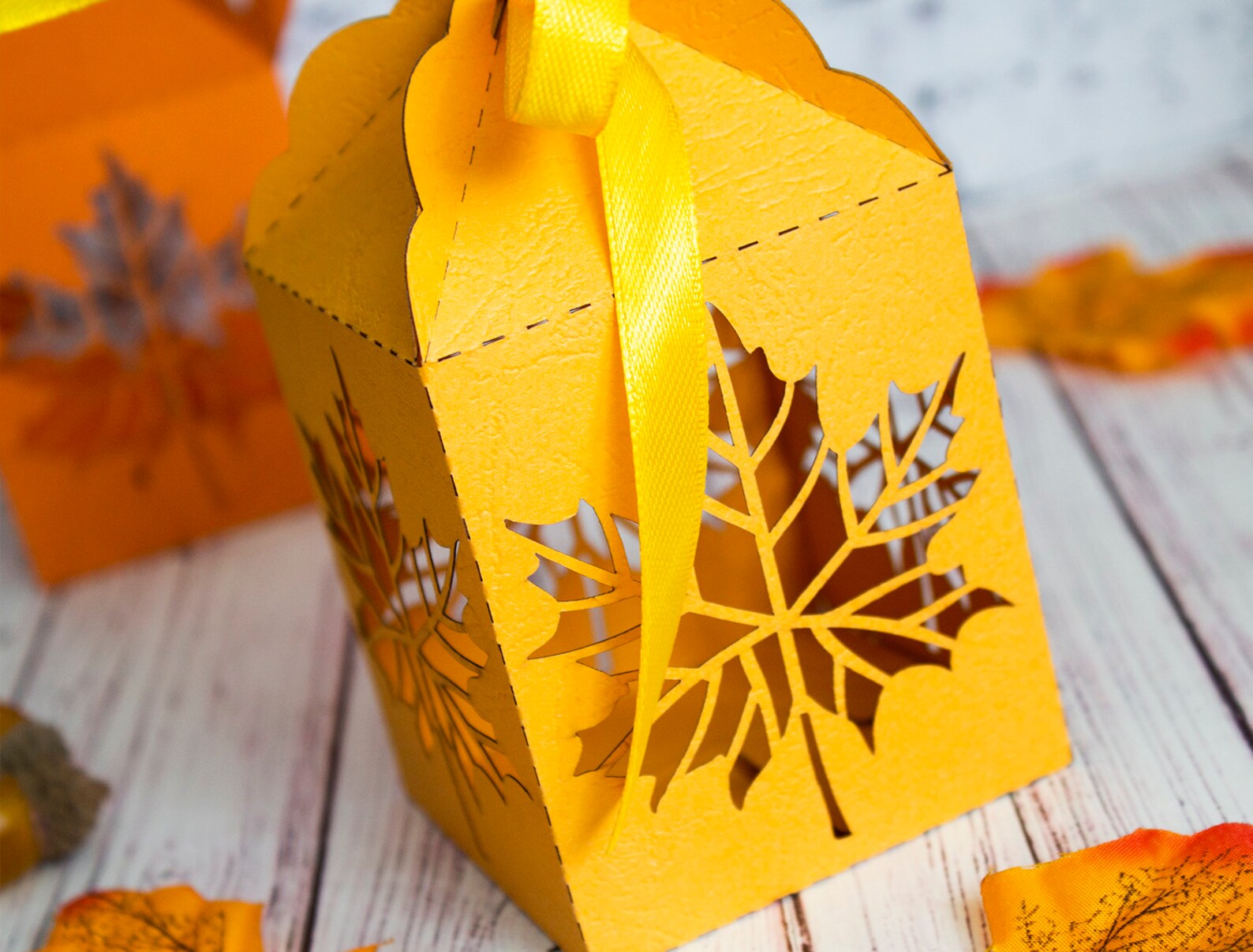 Maple Leaf Box Template Fall Wedding Box Svg Gift Box - Etsy UK