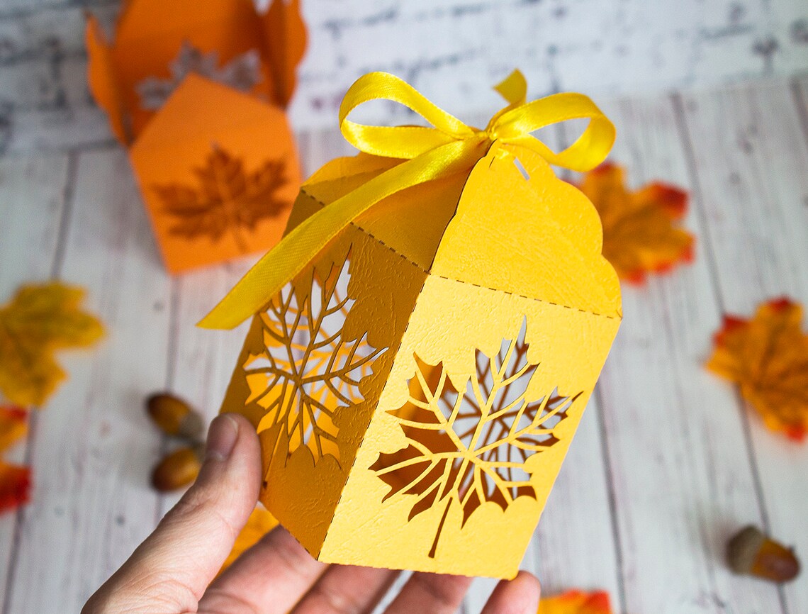 Maple Leaf Box Template Fall Wedding Box Svg Gift Box - Etsy UK