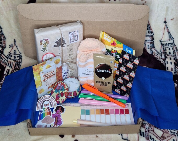 Book Lovers Box - Etsy