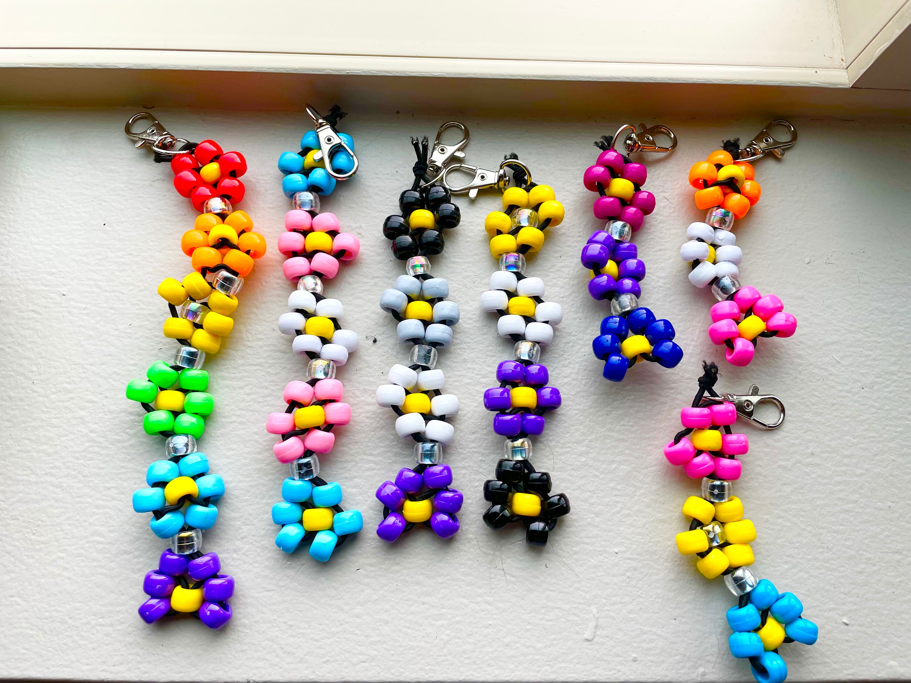 Pride Flag Kandi Flower Keychain - Etsy