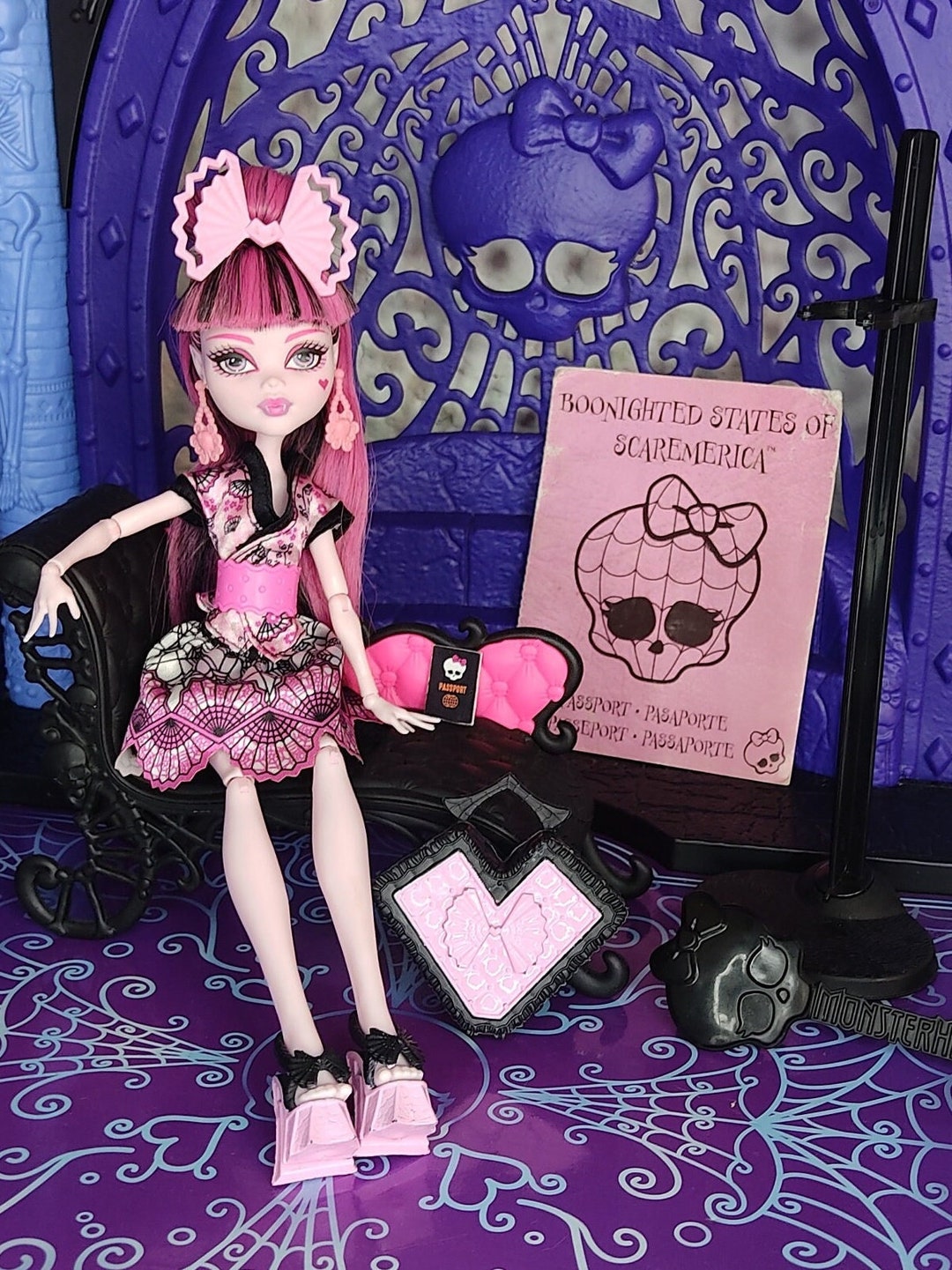 Monster High Draculaura Monster Exchange Student Doll - Etsy