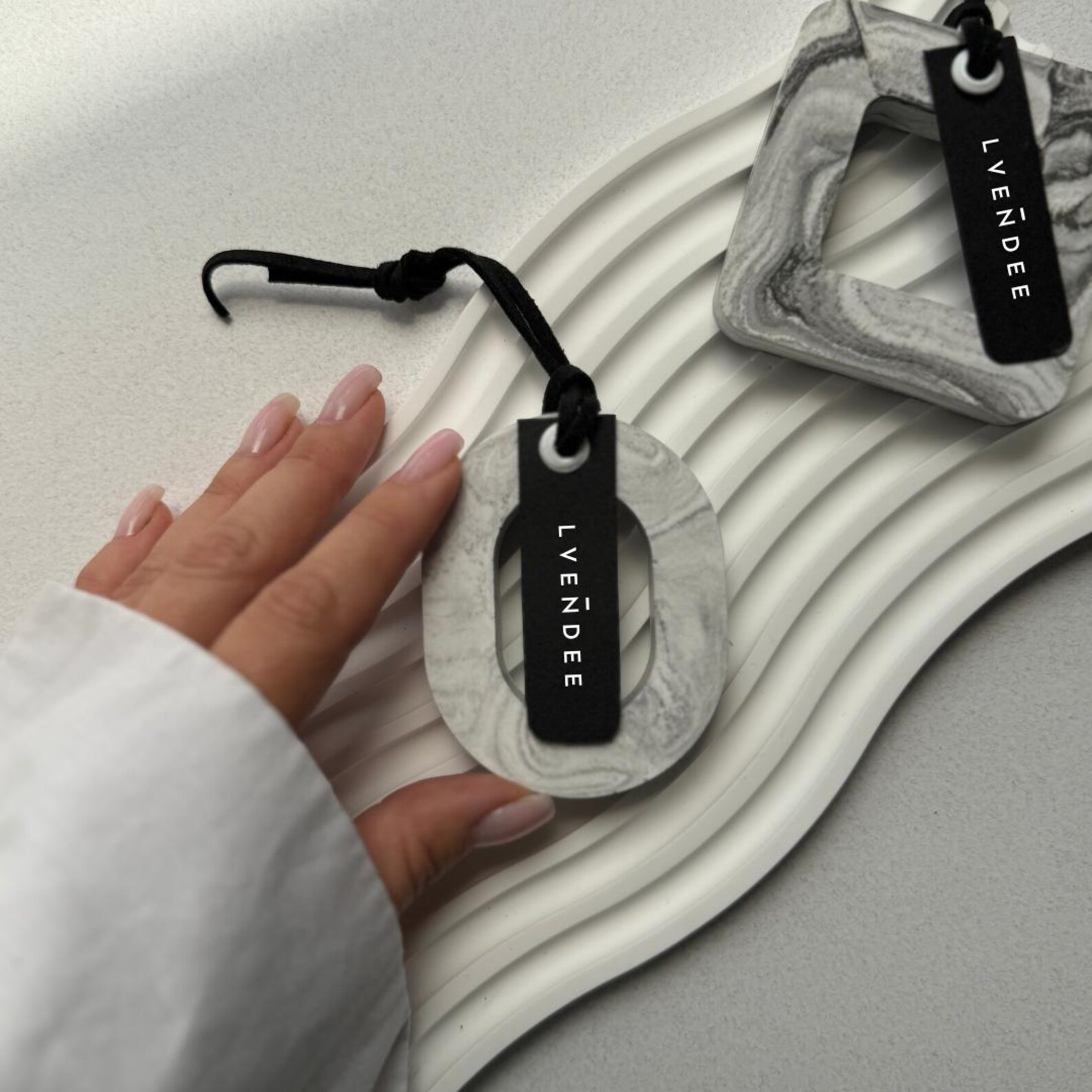 Scented Stone | Hanging Tag | Stone Diffuser to Hang in Cars or Closets ...