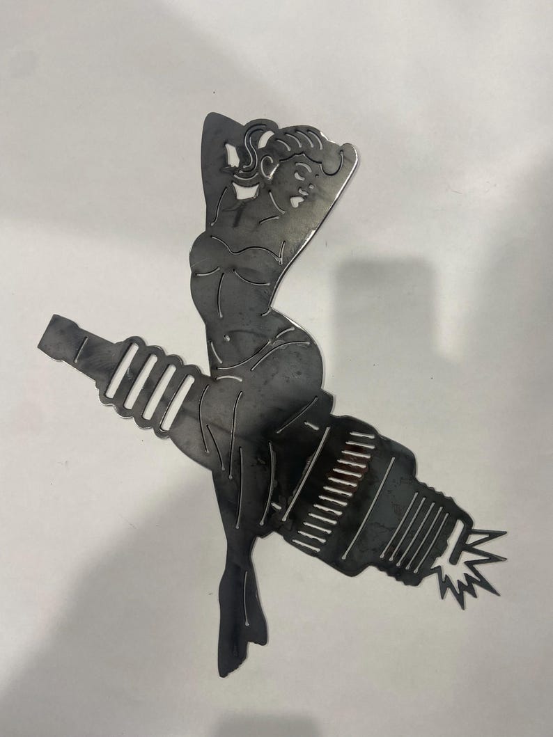 Pin-up Girl Spark Plug Metal Sign – CNC Garage Wall Art - Etsy