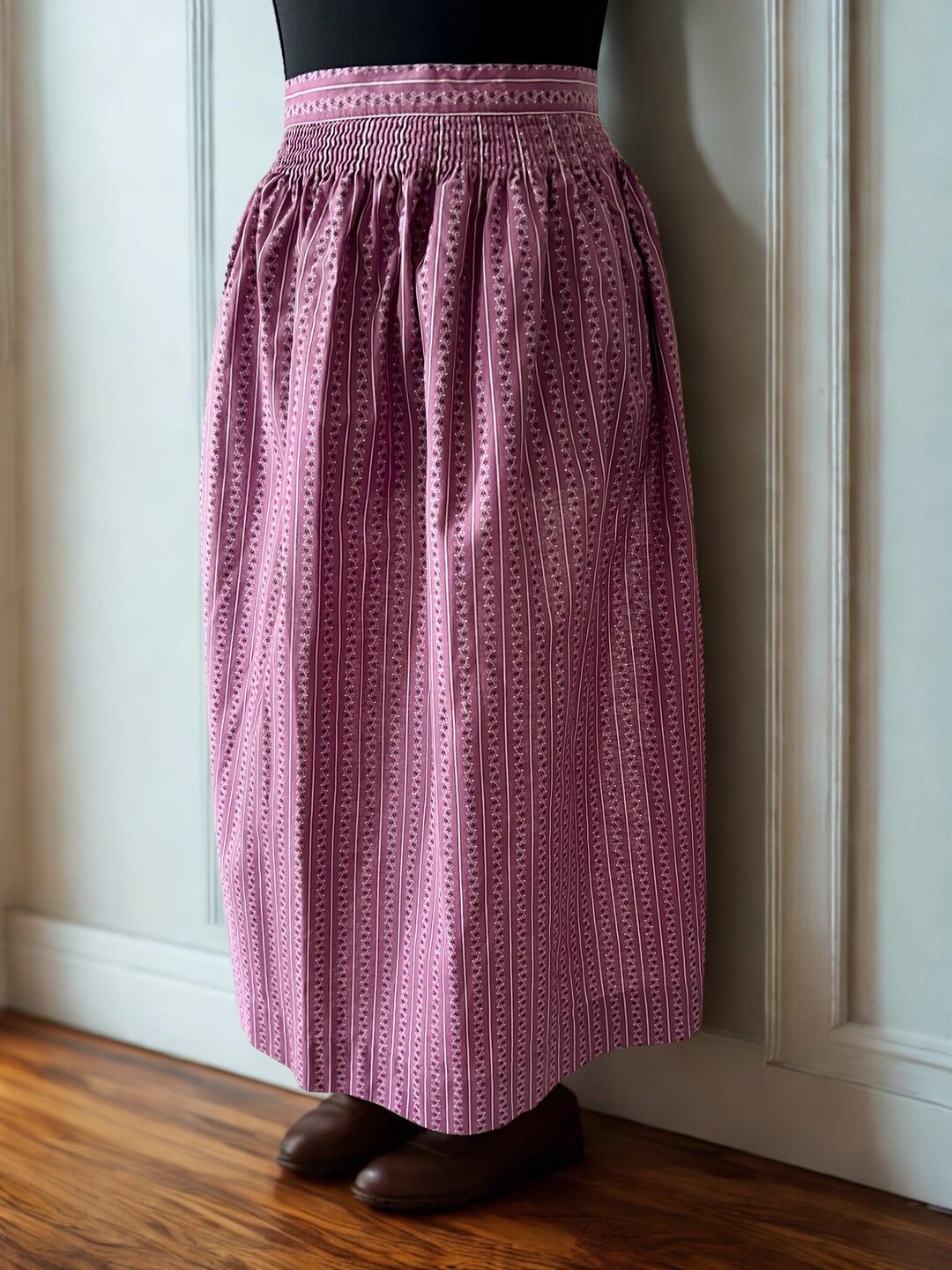 Vintage Straber Dirndl Apron – 1960s German Oktoberfest Folk Costume ...
