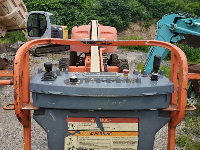 JLG Standard Boomlift Platform Control Box Cover - No Pinch Guard - Etsy